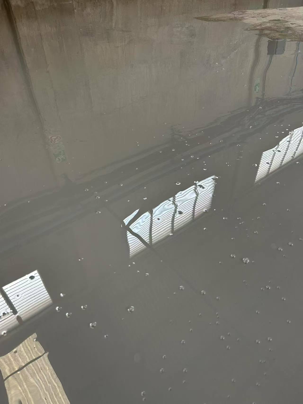 Causes and Solutions for Bubbles in Floor Paint Application - Zhengzhou ...